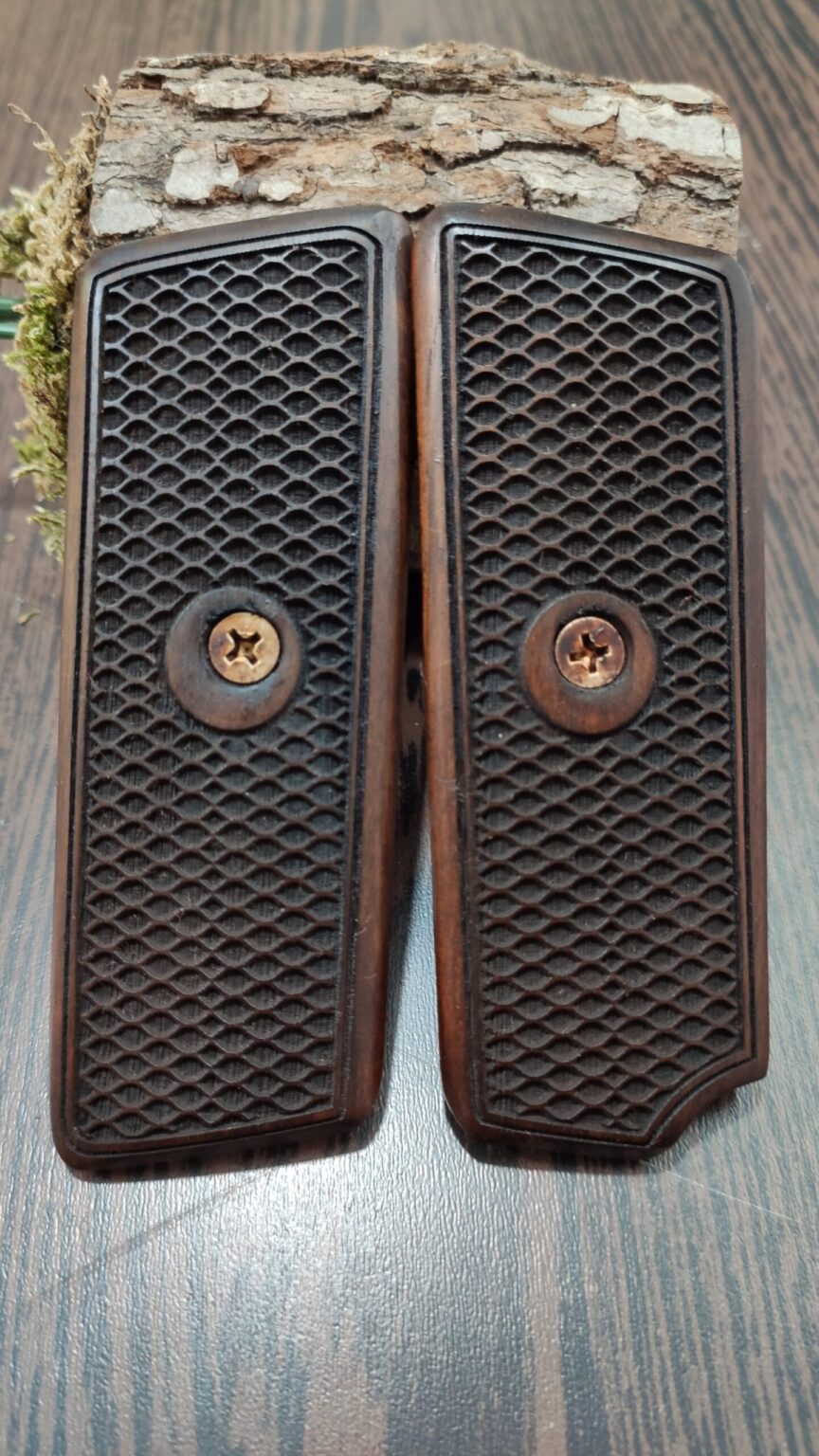 Diamond Checkering with MAB Logo - Beech Wood Pistol Grip for MAB Model ...